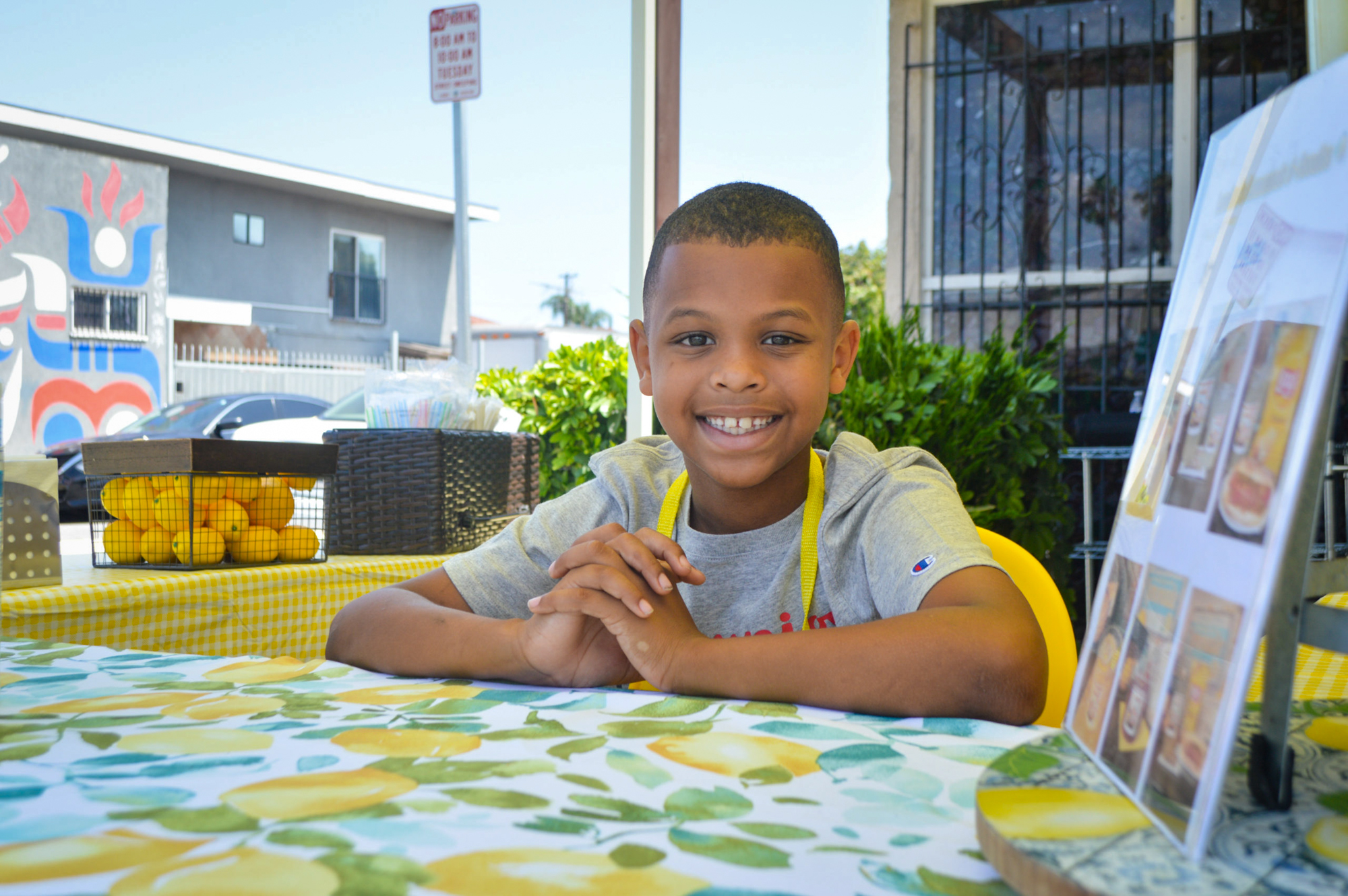 This 8-year-old’s lemonade stand donates part of proceeds to support ...